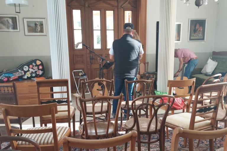 SofaConcerts venue | Live im Atelier