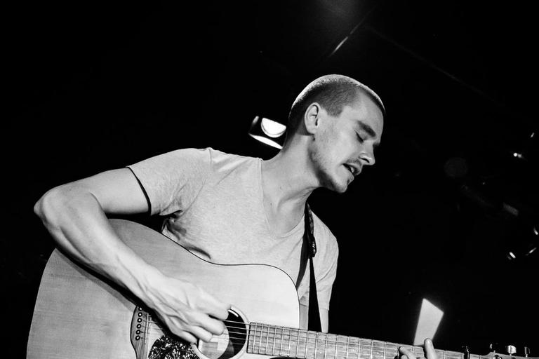 Book Robin Ullrich for your event